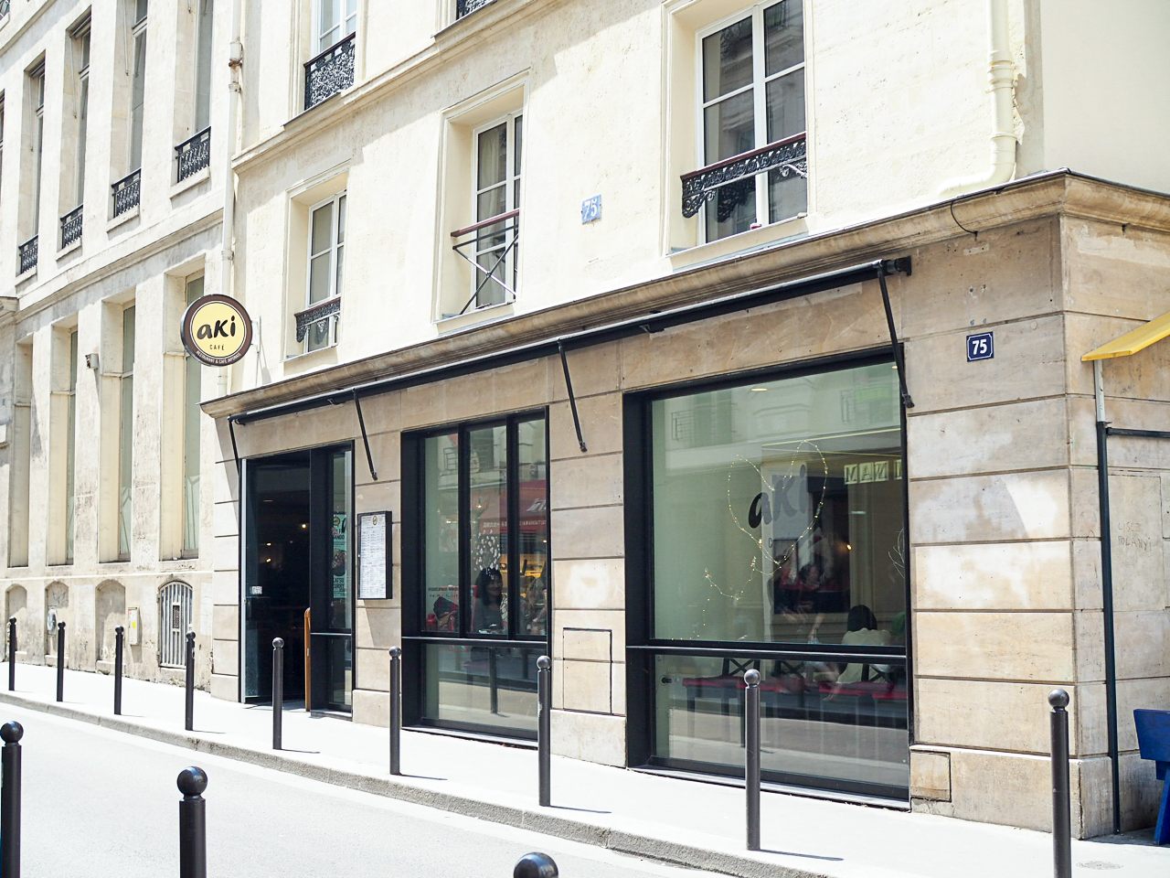 Aki Café アキ・カフェ（2区・オペラ） - OVNI| オヴニー・パリの新聞