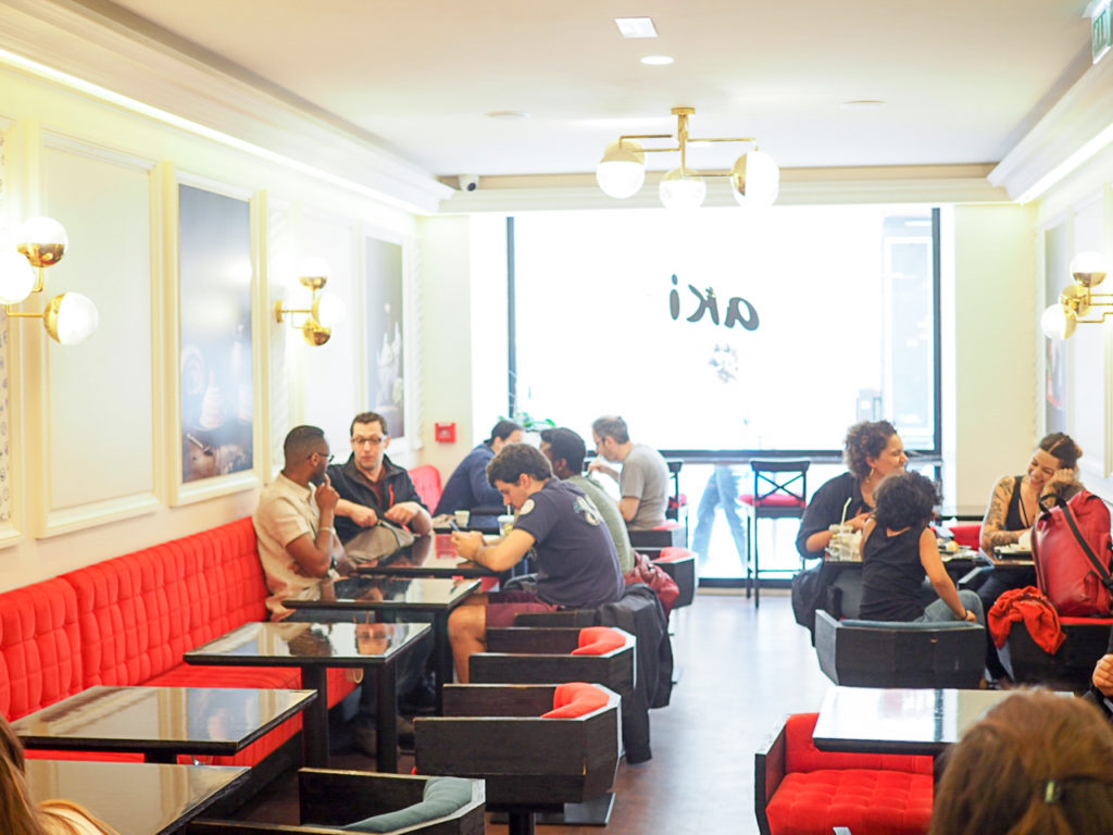 Aki Café アキ・カフェ（2区・オペラ） - OVNI| オヴニー・パリの新聞